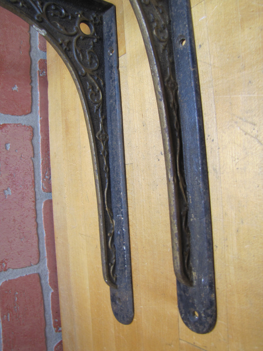 Antique Decorative Arts Cast Iron Pair Brackets Hardware Elements Scro ...